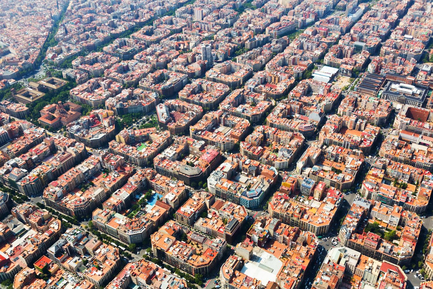 Visiter le Quartier Eixample à Barcelone : avis et conseils